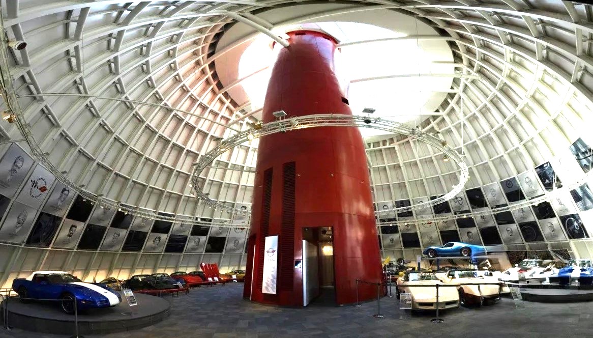 Corvette Museum - LINEL