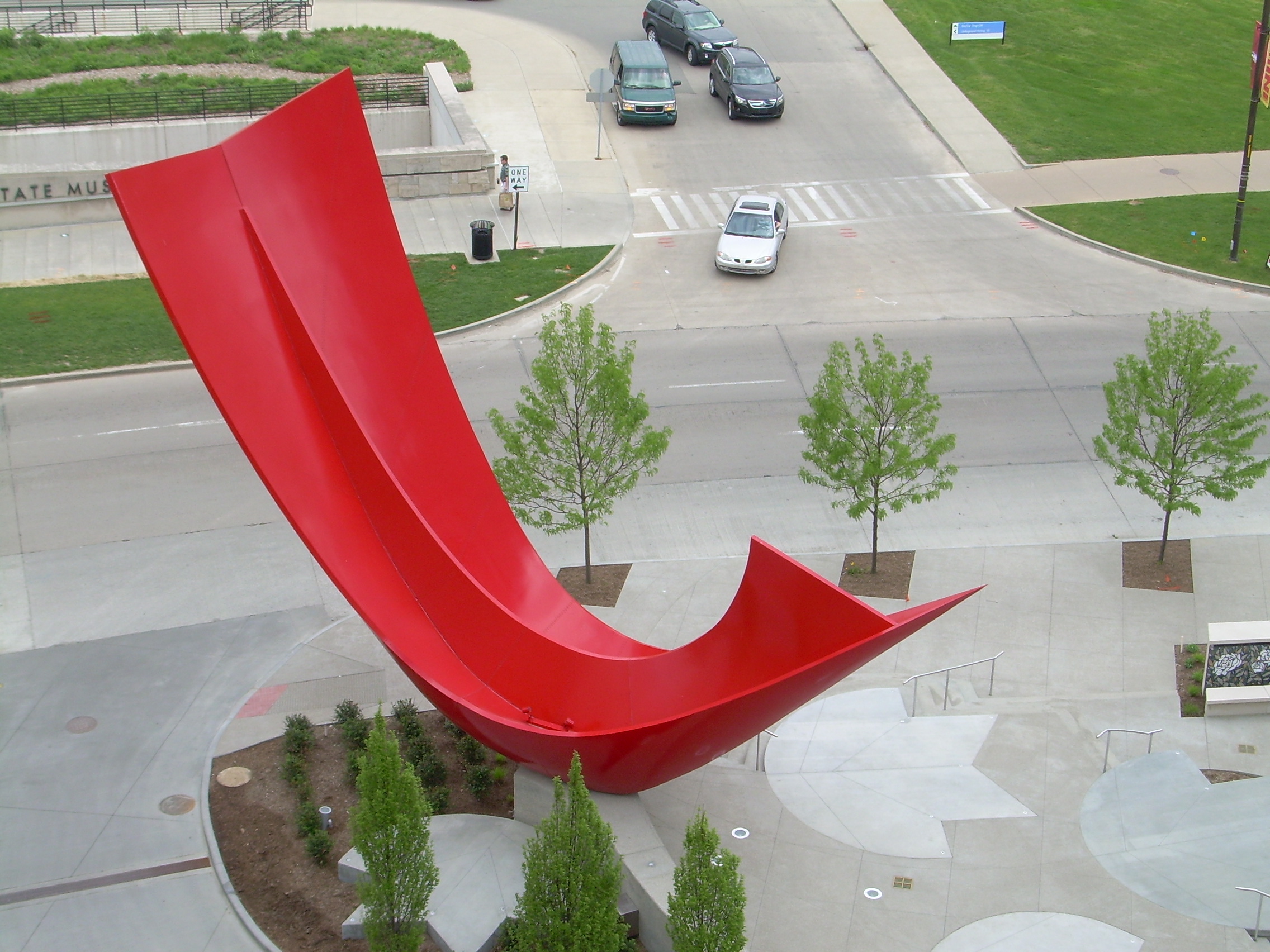 The Cardinal Art Sculpture - LINEL